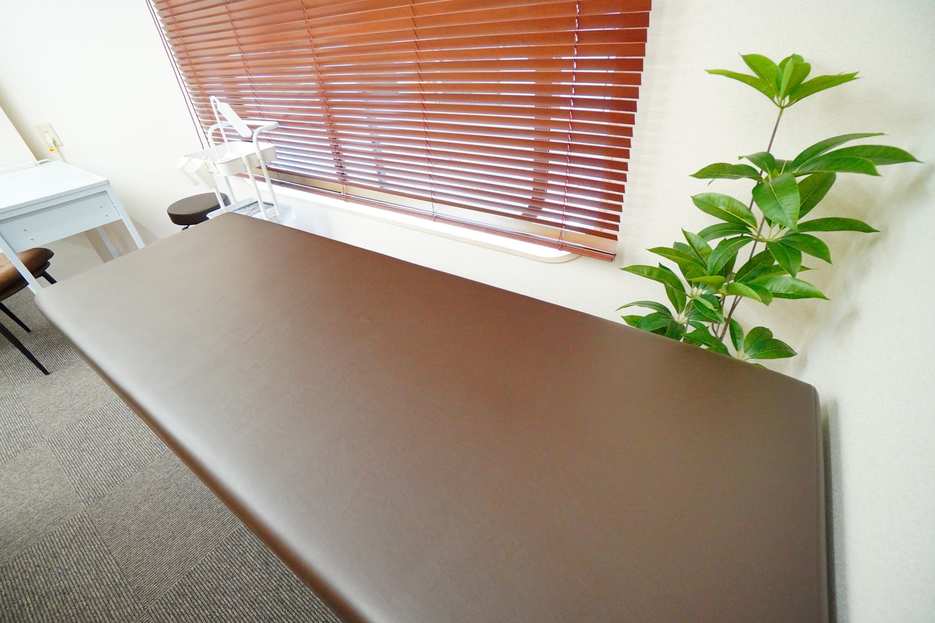 ＜ホットスポット山代温泉＞🅿️有り🚗仕事/自習/ネイルグッズ💅施術ベッド💆‍♀️マッサージ/整体/サロン/お茶会/ボドゲの写真4