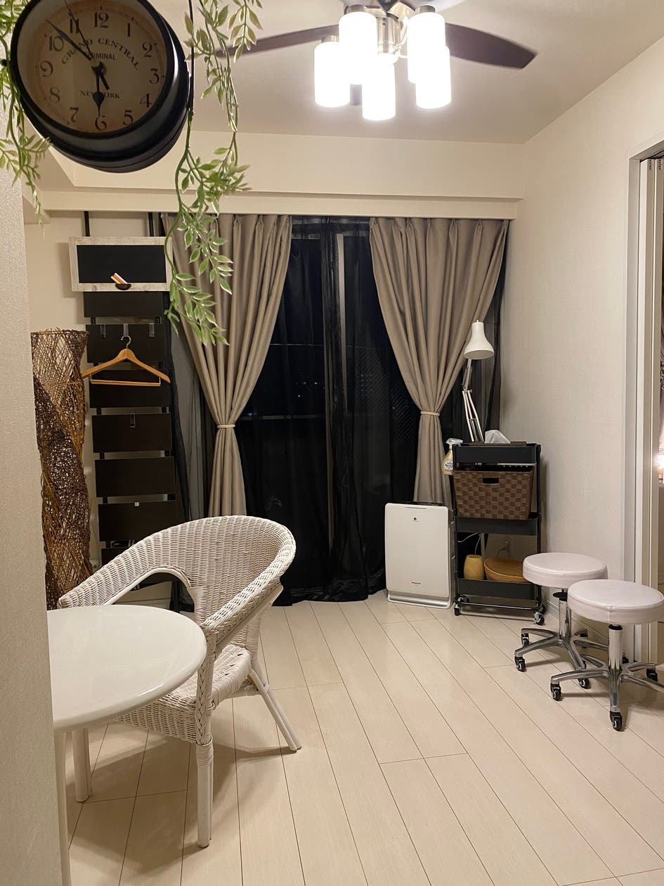 24h🈺 駅近❗広々使えるレンタルサロン🌈マッサージ、エステ、配信、他にも様々なご利用ができるシンプルデザイン🎶の写真2