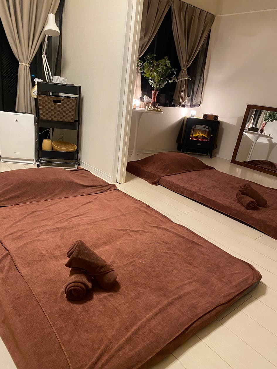 24h🈺 駅近❗広々使えるレンタルサロン🌈マッサージ、エステ、配信、他にも様々なご利用ができるシンプルデザイン🎶の写真11