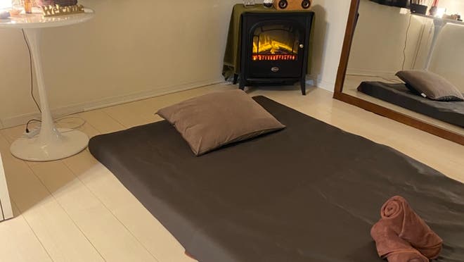 24h🈺 駅近❗広々使えるレンタルサロン🌈マッサージ、エステ、配信、他にも様々なご利用ができるシンプルデザイン🎶の写真6