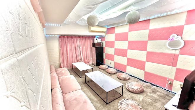 平日限定無料オプション🔥池袋駅徒歩3分✨24H🏪大人気ゲーム🎮プロジェクター🎥飲み会🥂パーティー🎉デート💕撮影📸コスプレ💄の写真1