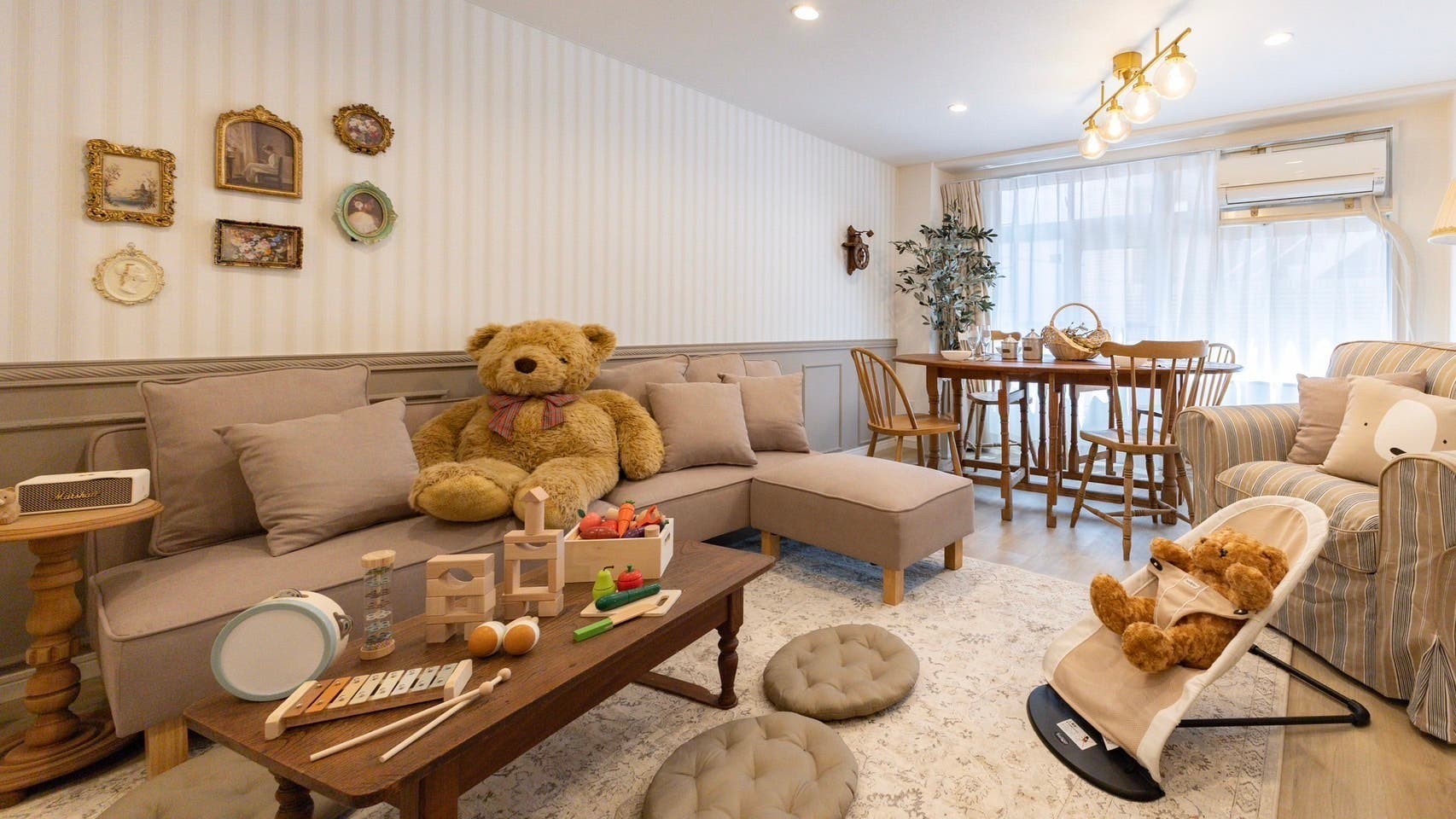 OPEN記念割🎉秋葉原駅徒歩3分｜パーティー撮影📸ママ会🍼オムツ無料👶おもちゃベビーカー置き場｜ 韓国スタジオ風の写真4