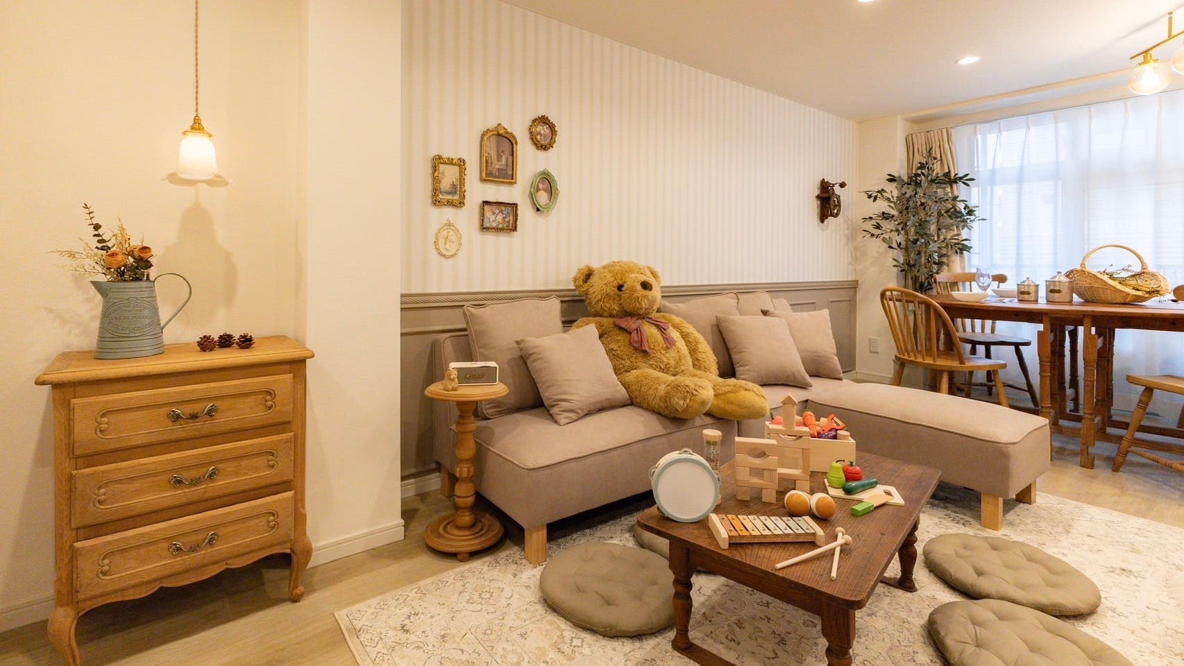 OPEN記念割🎉秋葉原駅徒歩3分｜パーティー撮影📸ママ会🍼オムツ無料👶おもちゃベビーカー置き場｜ 韓国スタジオ風の写真8