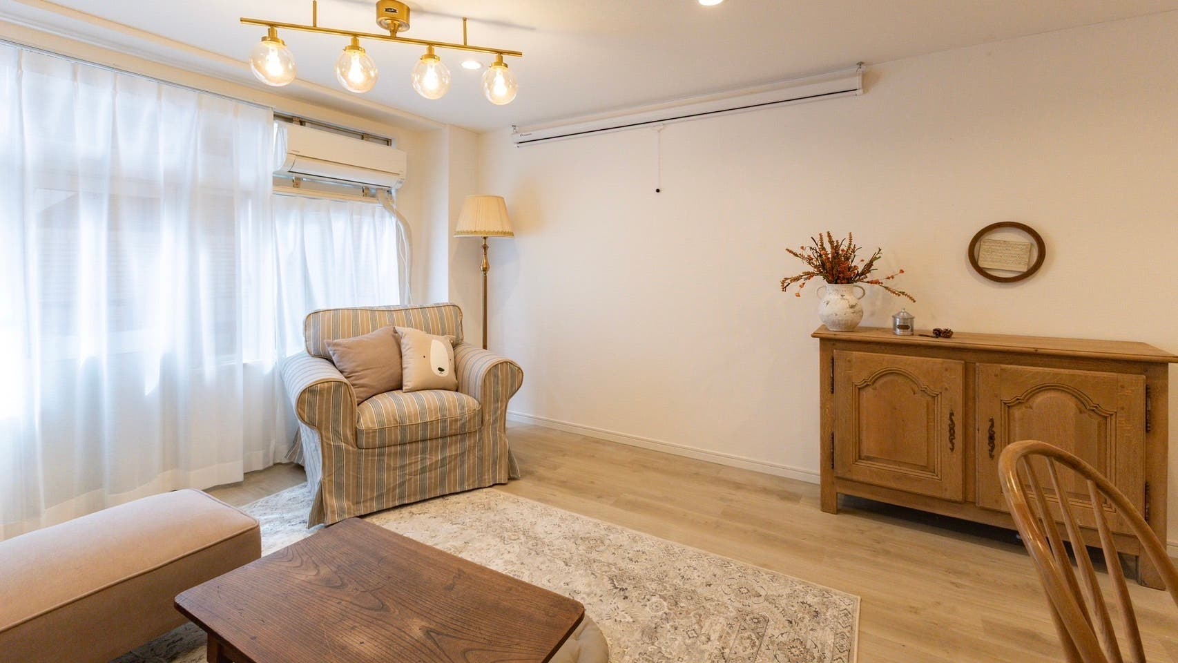 OPEN記念割🎉秋葉原駅徒歩3分｜パーティー撮影📸ママ会🍼オムツ無料👶おもちゃベビーカー置き場｜ 韓国スタジオ風の写真18