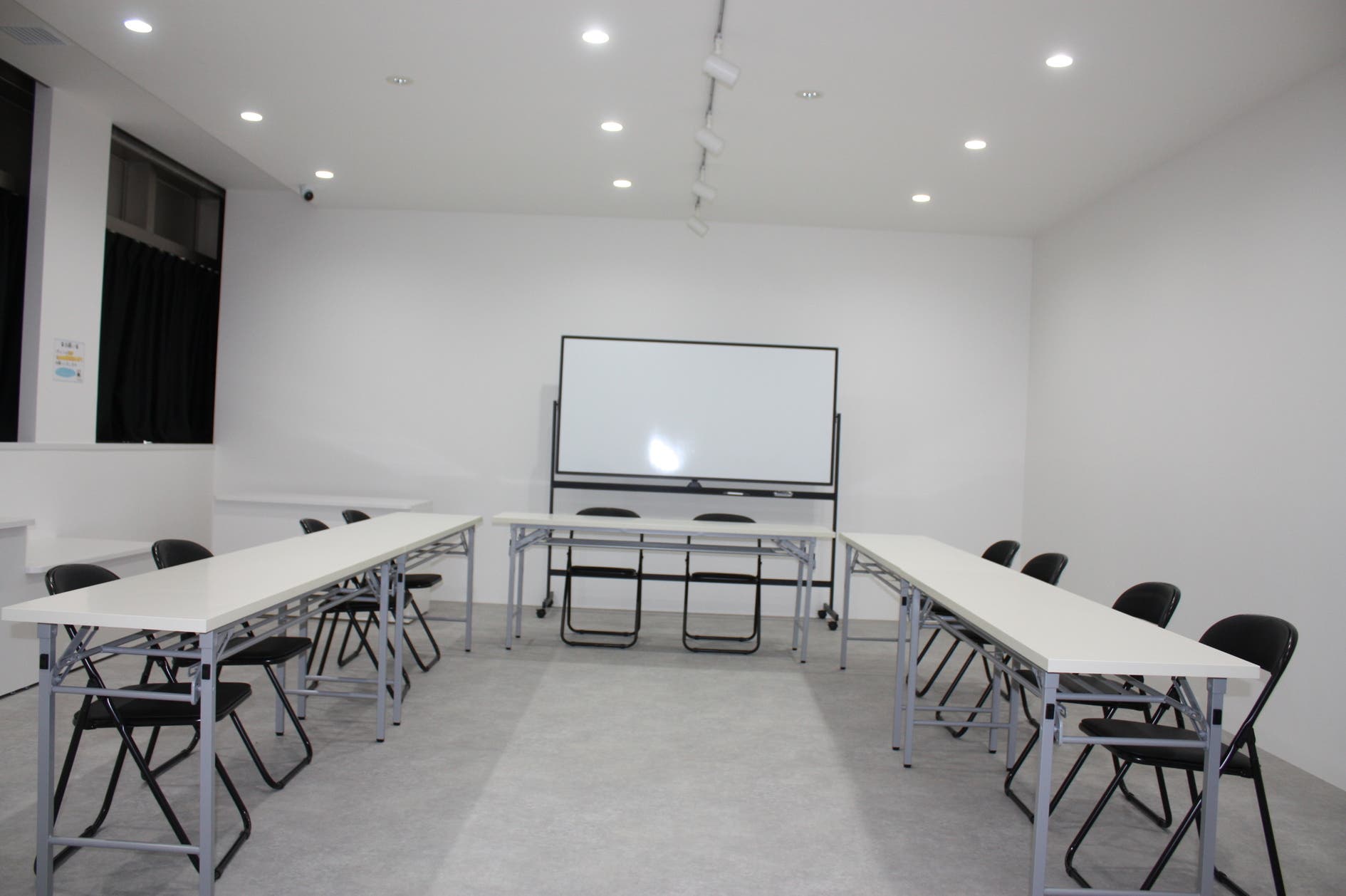 はこプレイス2Ｆ【クリエイティブラボ】会議・セミナー・ペット撮影・オフ会など多種多様にの写真2