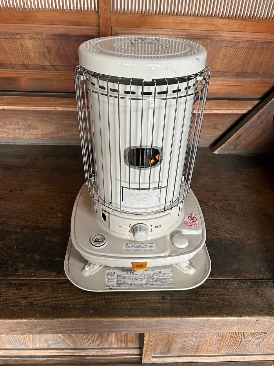 石油ストーブ(１７畳用)の画像1