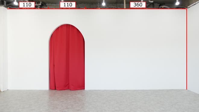 【中野7分】白壁+アーチ+ウッド壁|フルカラーLEDライト+背景紙無料|【人物撮影|ペット可】の写真6