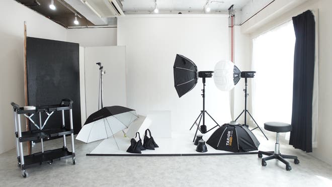 【中野7分】白壁+アーチ+ウッド壁|フルカラーLEDライト+背景紙無料|【人物撮影|ペット可】の写真10