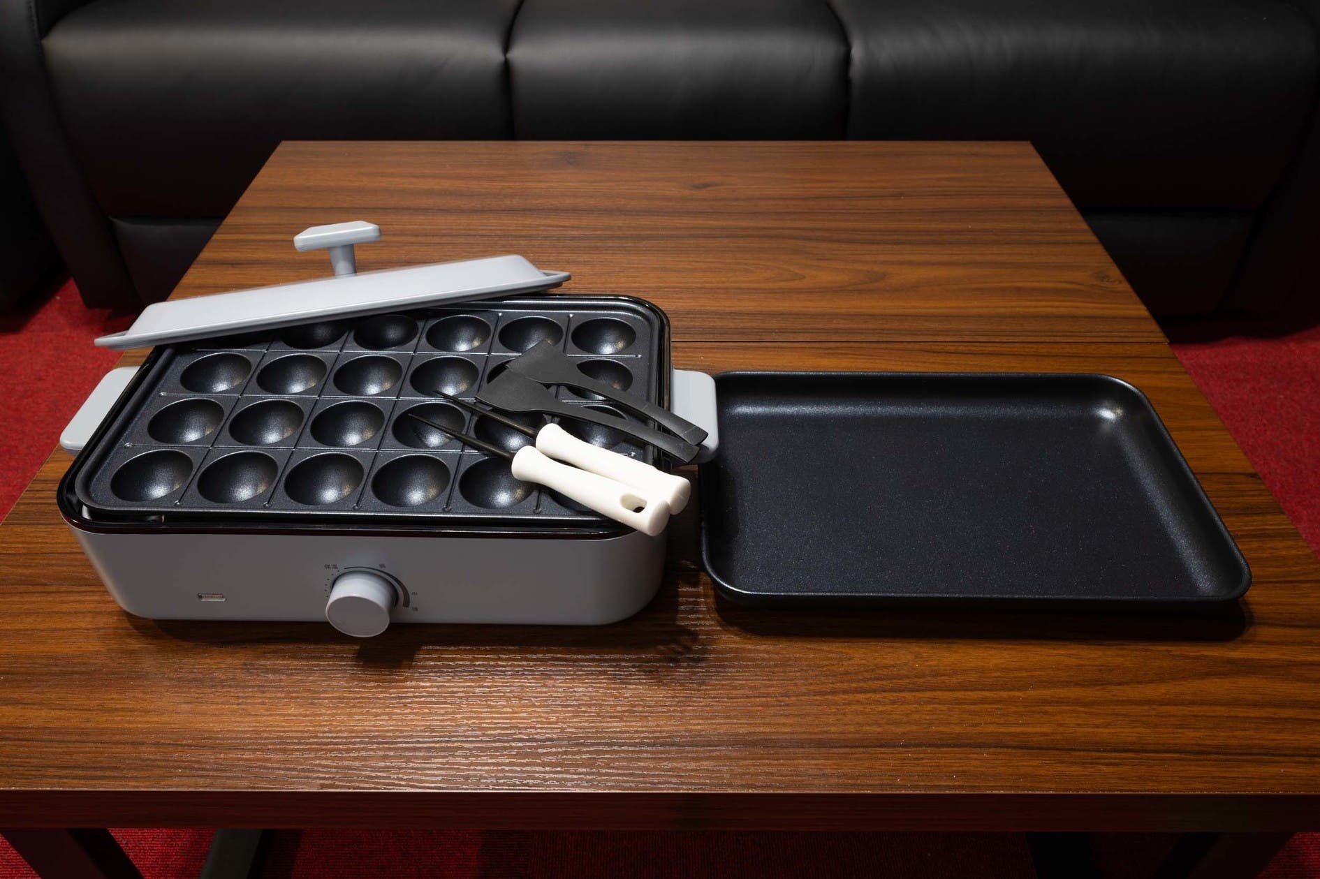 ②多機能ホットプレート：プレート3種（網焼き肉・平面・たこ焼き）の画像1