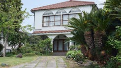 閑静な住宅地に佇む異国情緒漂うクラシカルな洋館の写真2