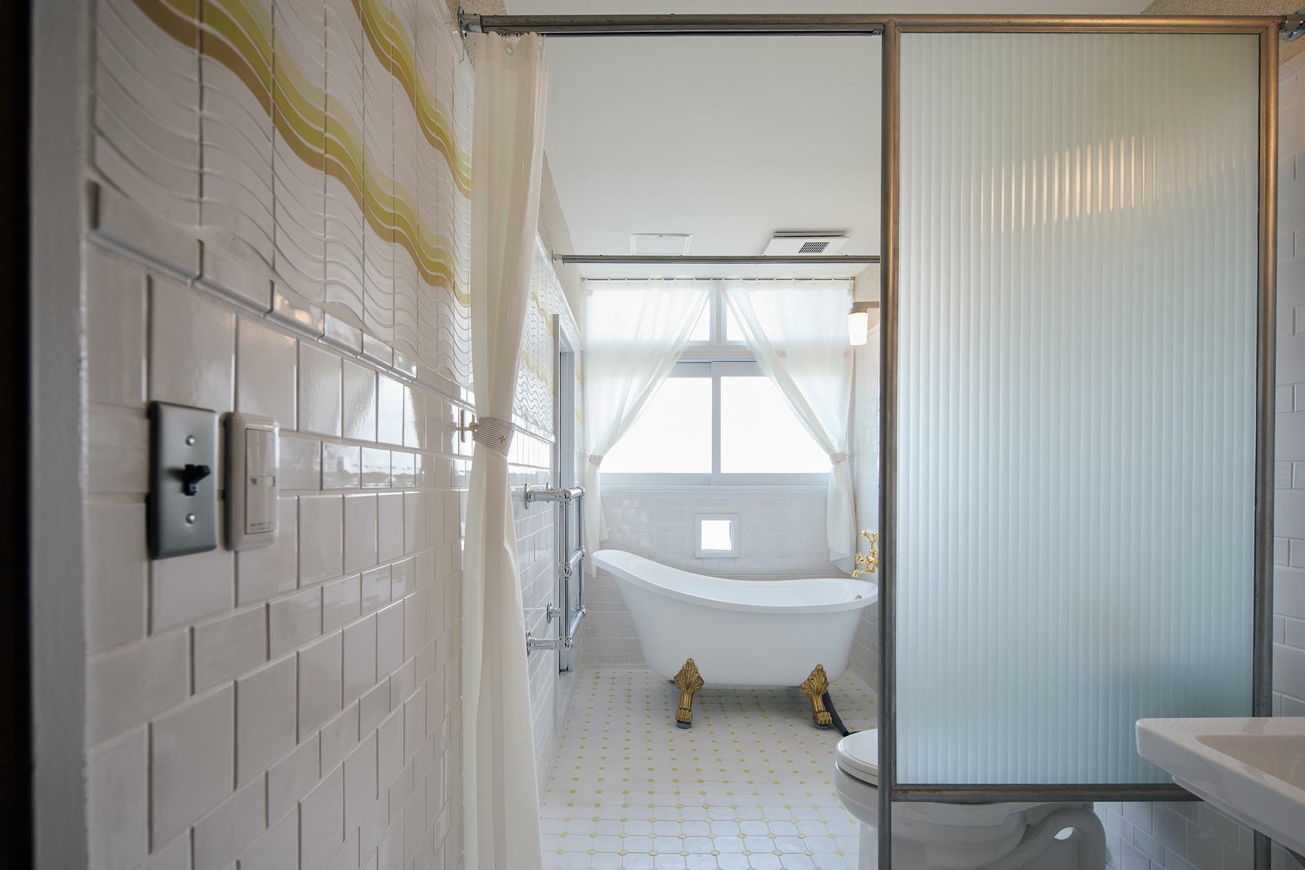 閑静な住宅地に佇む異国情緒漂うクラシカルな洋館の写真14