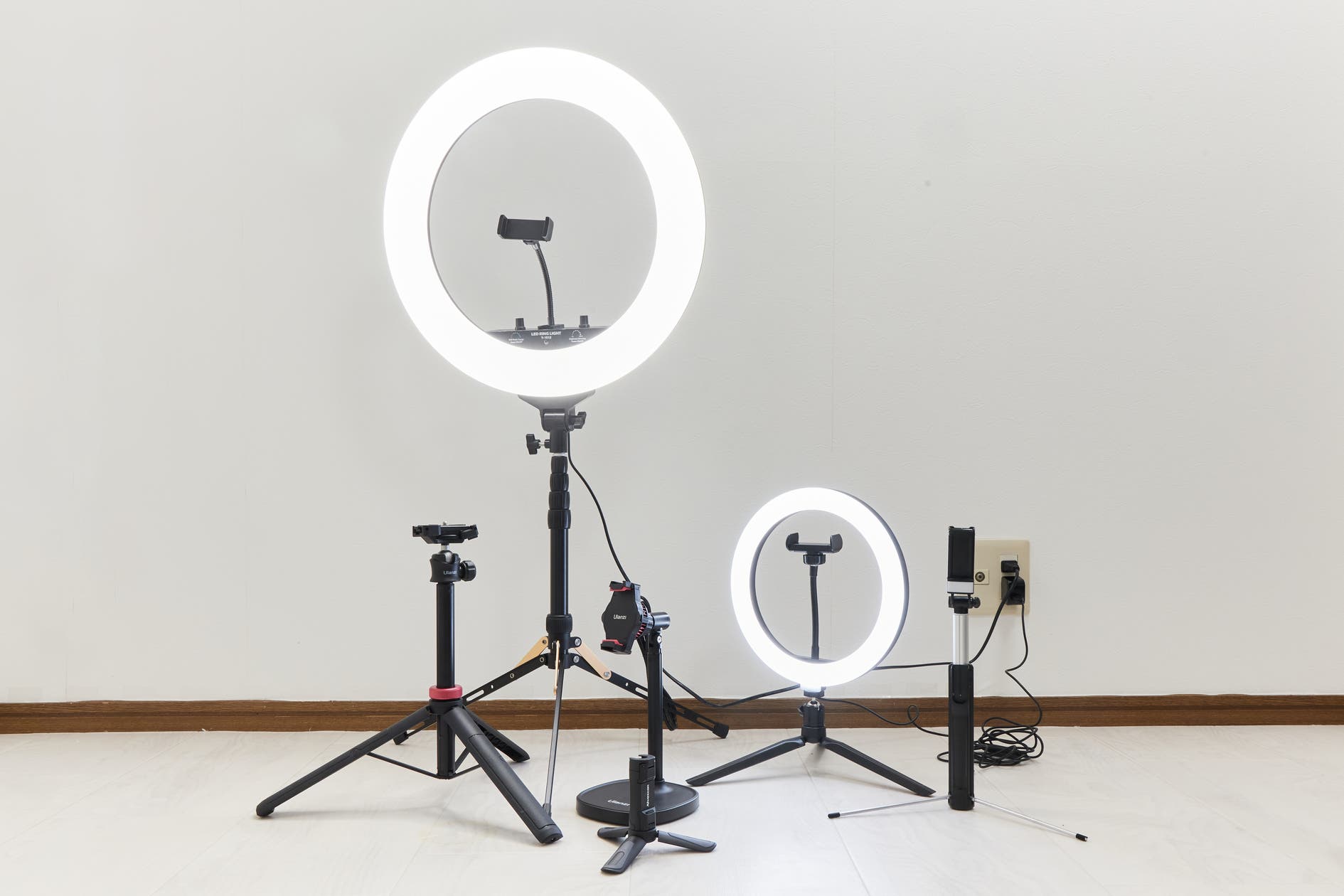 JR大久保駅から徒歩1分！赤レンガづくりのレトロな佇まいの屋上階にひっそりと佇む“秘密のフォトスタジオ”の写真9