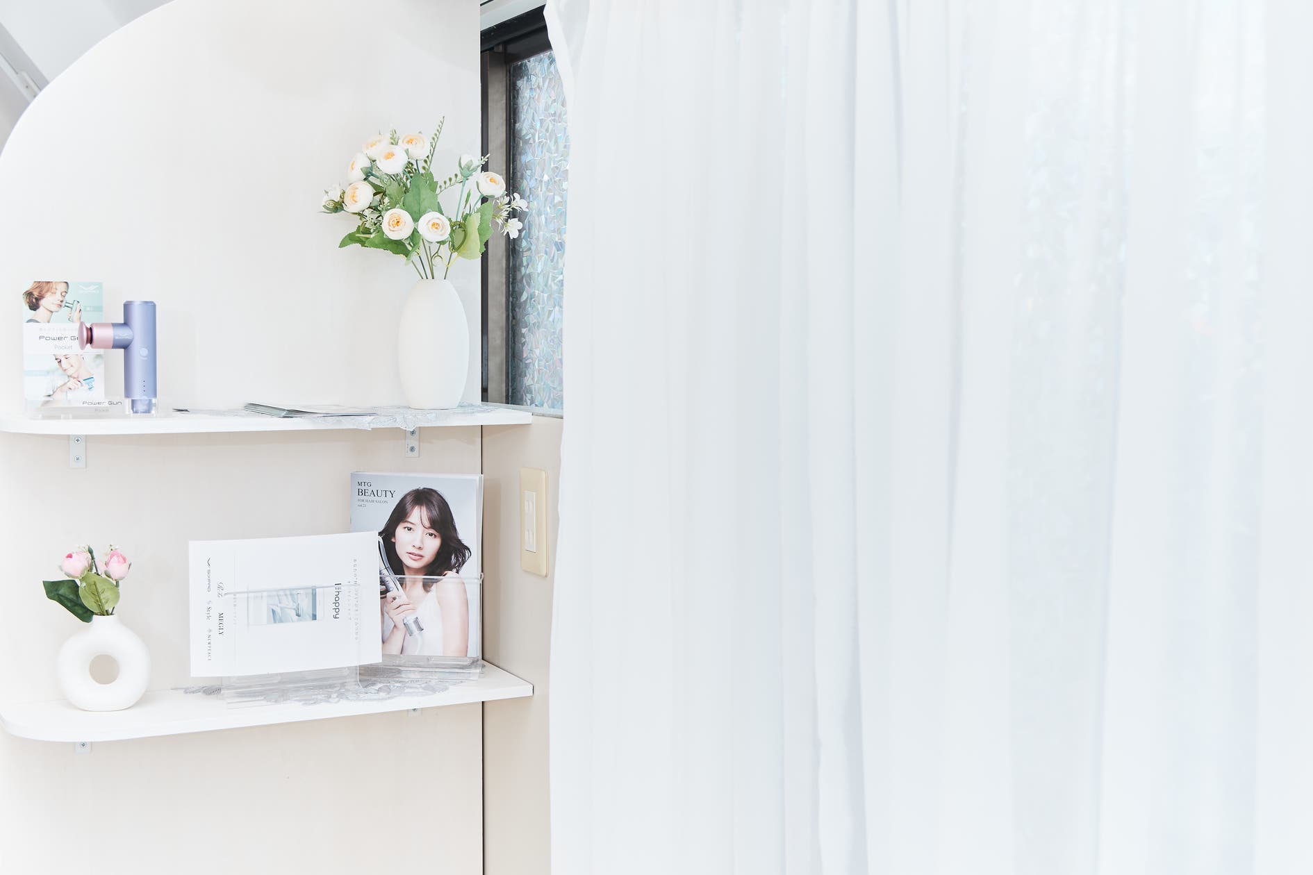 JR大久保駅から徒歩1分！赤レンガづくりのレトロな佇まいの屋上階にひっそりと佇む“秘密のフォトスタジオ”の写真10