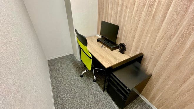 ブース01【蒲田駅5分】オプション料金0円で設備・備品使い放題♪完全個室★無料WiFi♪同フロア内に他のブースあり!の写真1