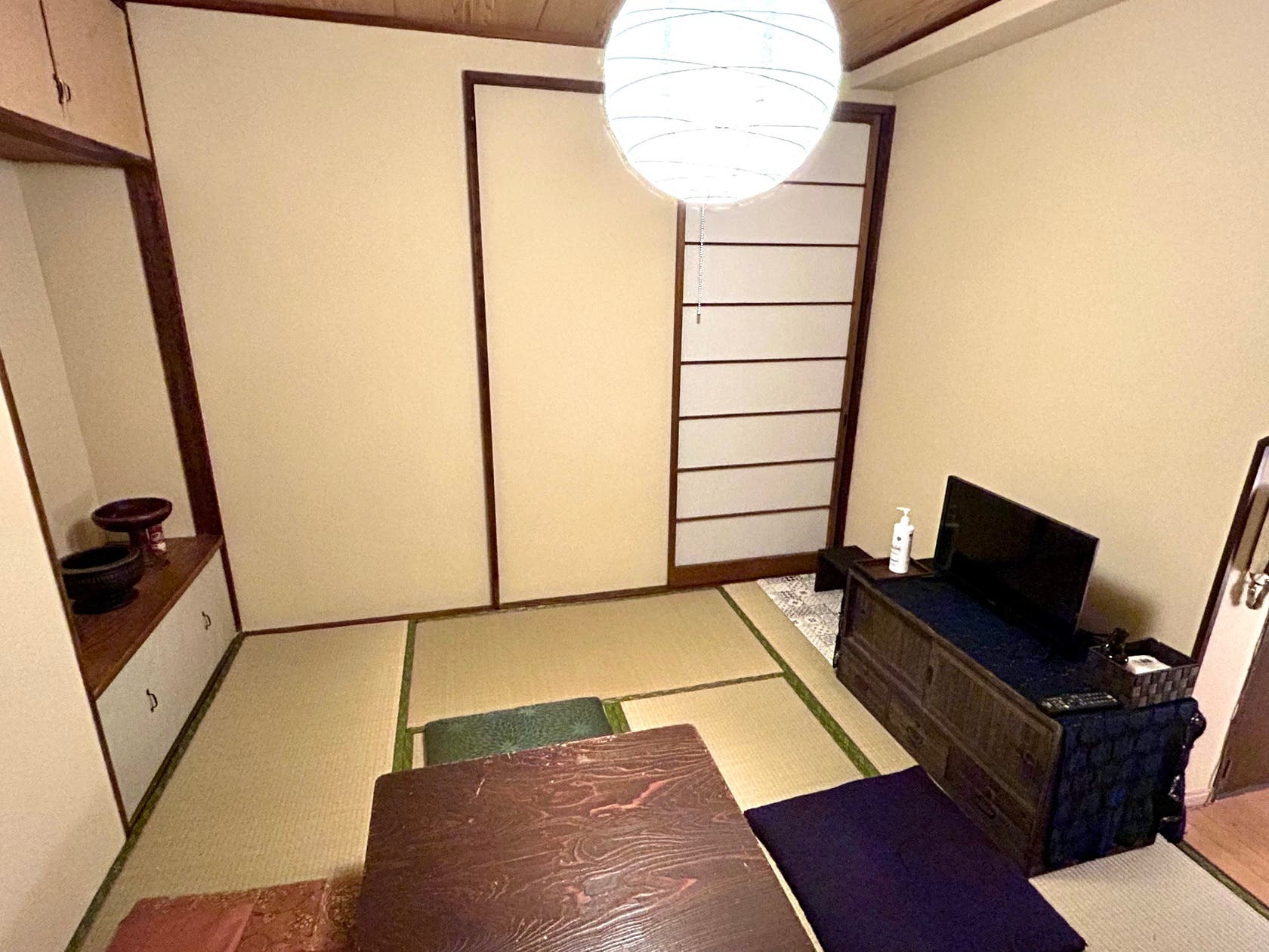 池袋徒歩0分🚶✨ビル2階🏢Wi-Fi💻TV👀エアコン完備✨赤ちゃんやお子さま🚼ともゆっくりできる和室レンタルスペース!の写真2