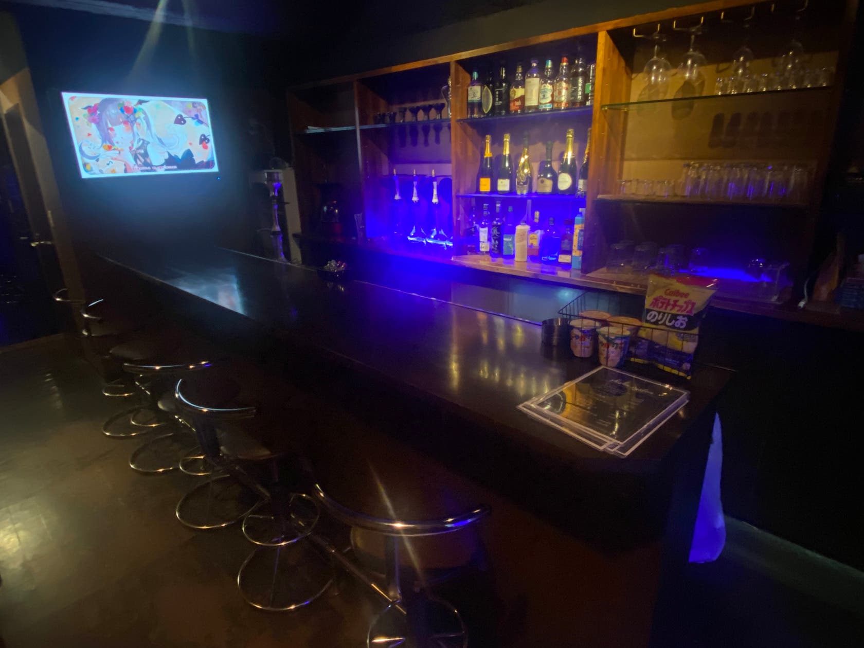 【池袋駅徒歩9分シーシャバー】貸切OK！✨コスパ◎✨/駅近🚃/飲み会🍺/打ち上げ🎊/喫煙ok🚬_シーシャバーC6の写真3