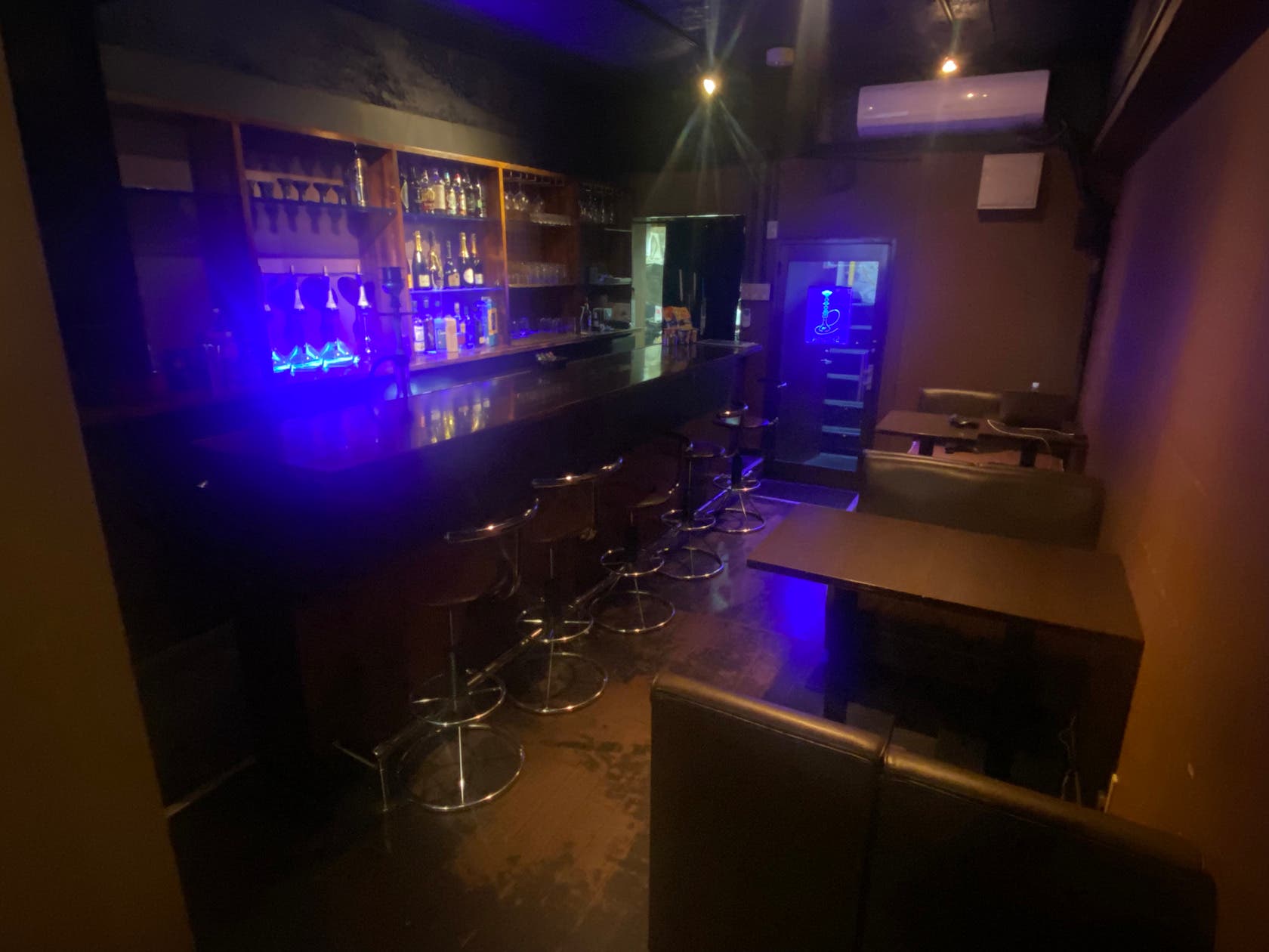 【池袋駅徒歩9分シーシャバー】貸切OK！✨コスパ◎✨/駅近🚃/飲み会🍺/打ち上げ🎊/喫煙ok🚬_シーシャバーC6の写真2