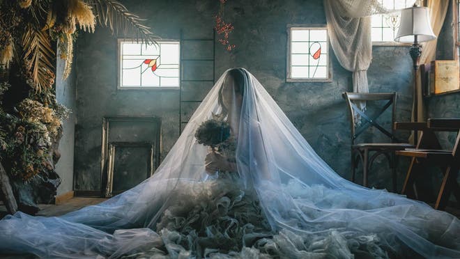 【4m超えドライフラワー造形】本格的撮影スタジオ|漆喰壁|レンガ壁|カーテン装飾|カフェ板|タイル床|アパレル|背景×10の写真4