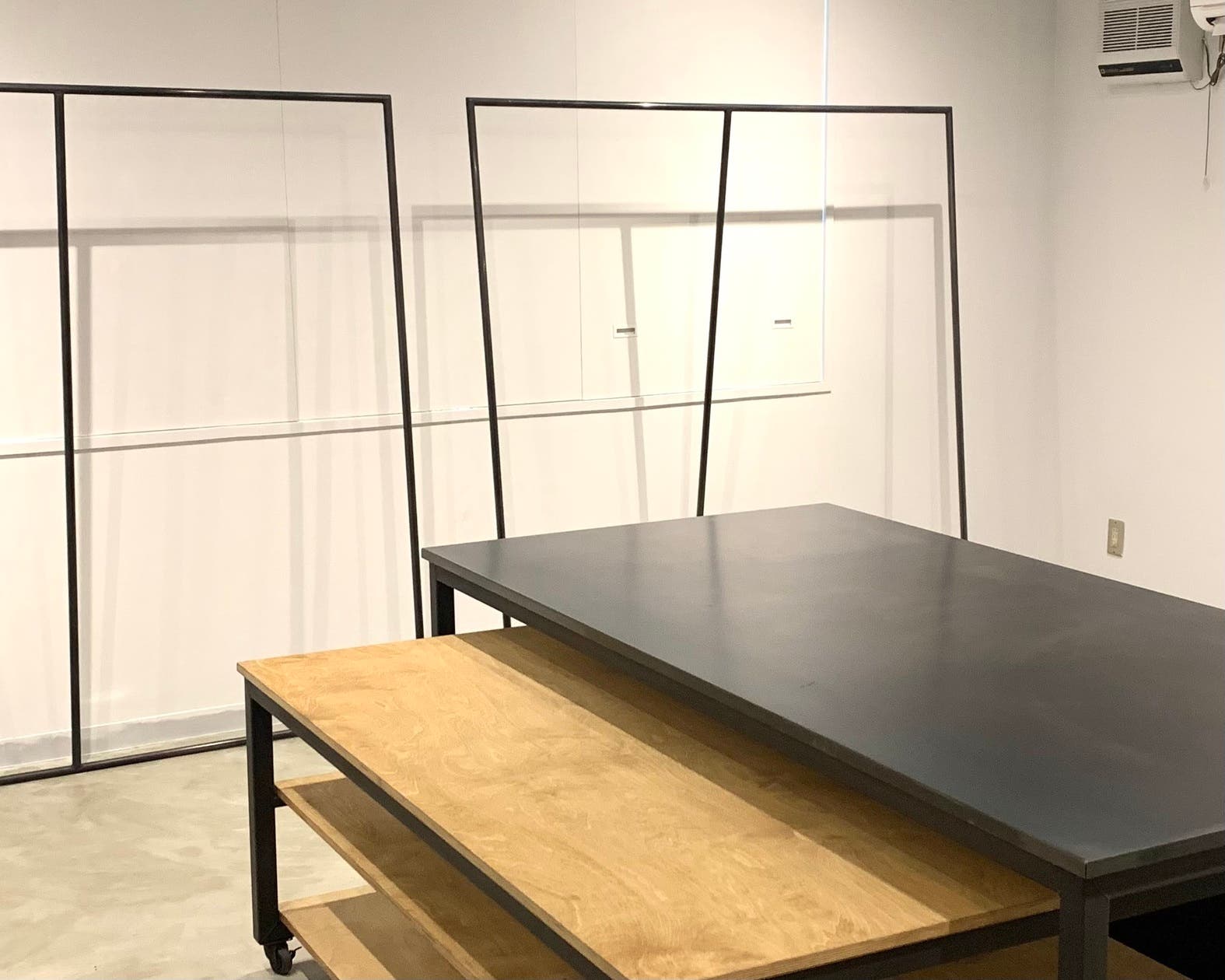 狸小路8丁目にある隠れ家セレクトショップの写真7