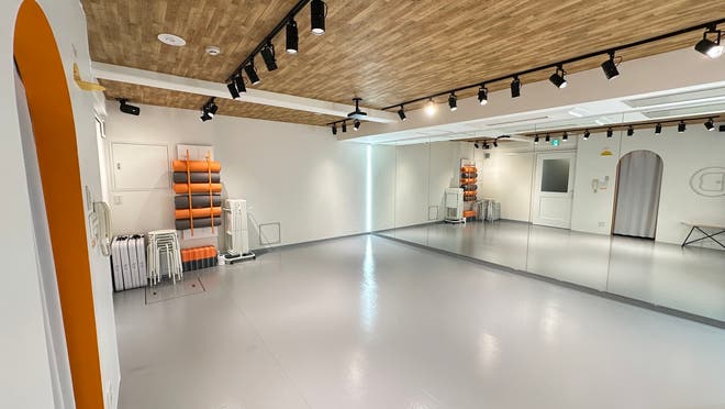 🎉5月OPEN🎉【世田谷線松原駅徒歩3分/42㎡】ダンス・ヨガ・演劇・誕生日会・撮影等用途様々✨多目的スタジオの写真1