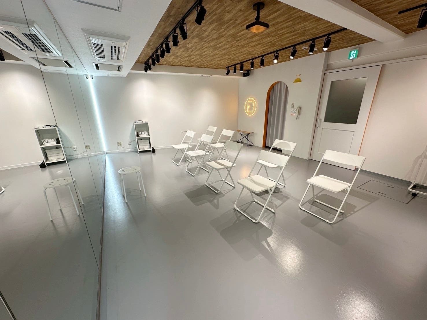 🎉5月OPEN🎉【世田谷線松原駅徒歩３分/42㎡】ダンス・ヨガ・演劇・誕生日会・撮影等用途様々✨多目的スタジオの写真9