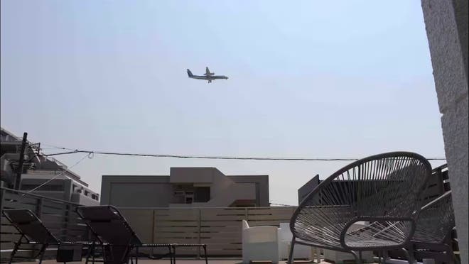 大型ルーフバルコニー・ペット可・1棟2階建貸切ビィラ・駐車場3台・大部屋の写真9