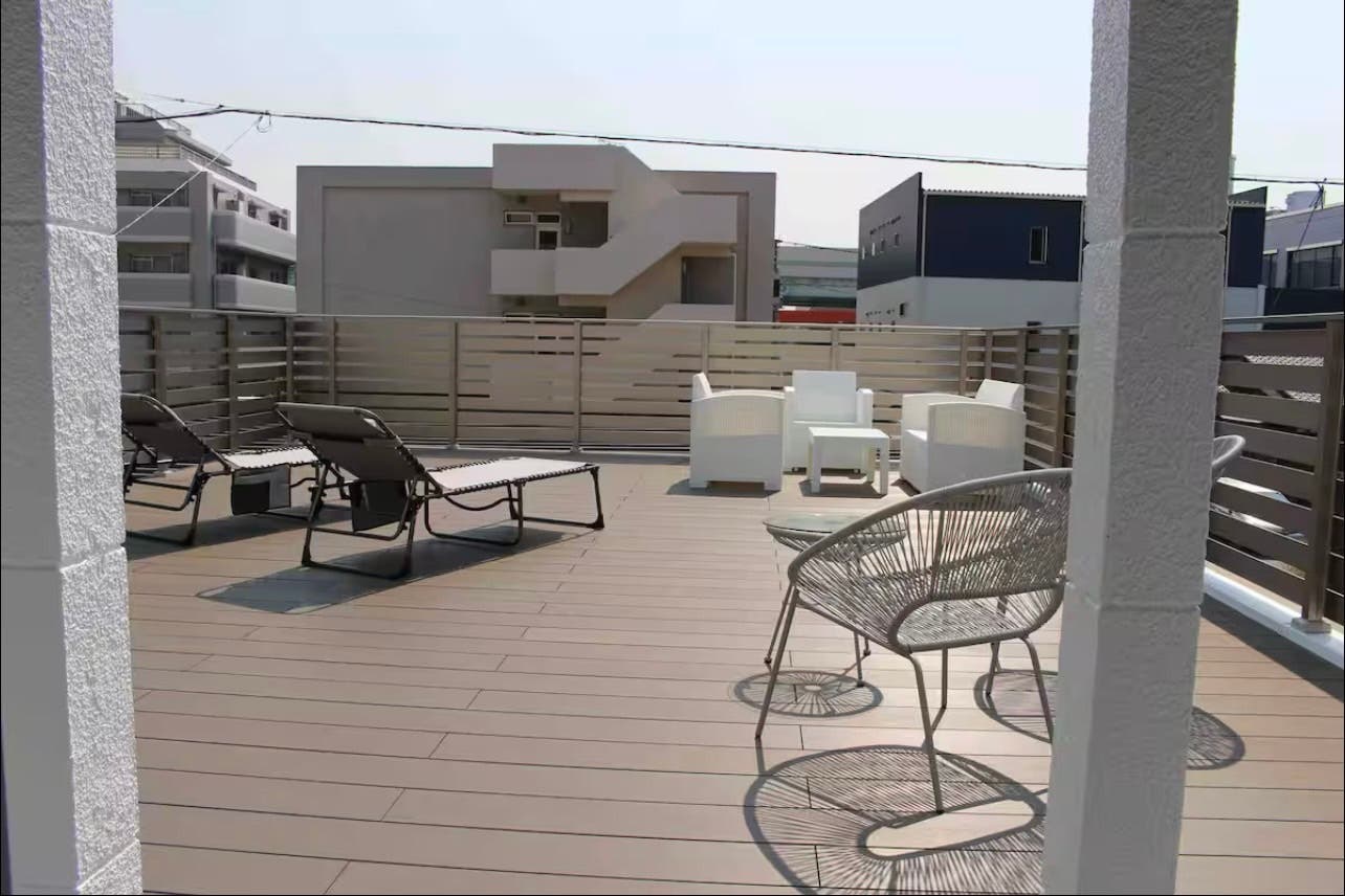 大型ルーフバルコニー・ペット可・1棟2階建貸切ビィラ・駐車場3台・大部屋の写真7