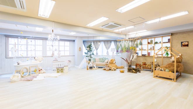 クリスマスツリー🎄4ブースで撮れ高たくさん📸三ノ宮徒歩6分🚶♂️77㎡広々パーティもできる🧸クマ沢山映え撮影スタジオの写真9