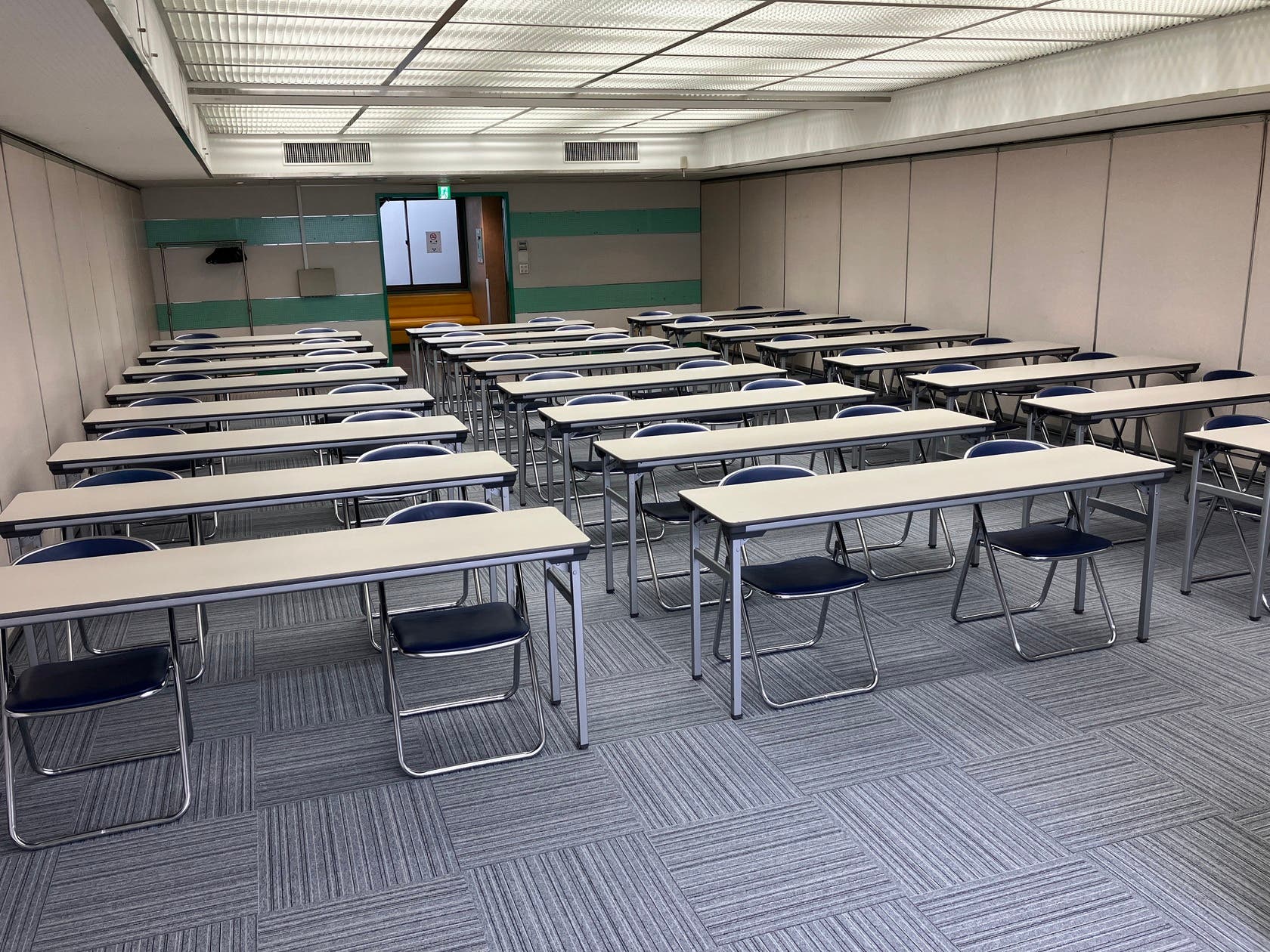 【全理連ビル貸会議室】B室の写真4