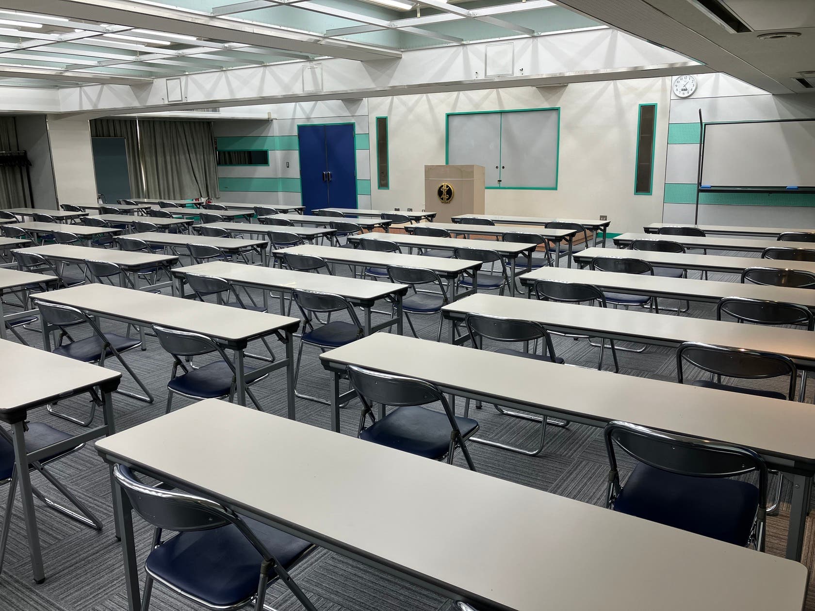 【全理連ビル貸会議室】C室の写真1