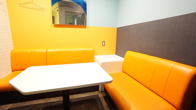 《1名用》テレワークルーム(加熱式たばこのみ可)の写真1