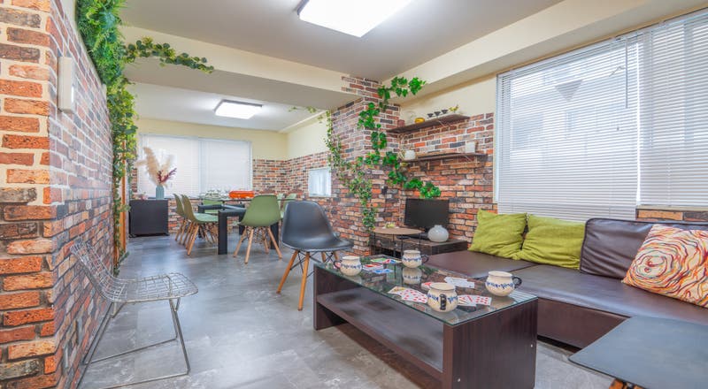 スペモ🏠三鷹駅1分👣誕生日会🎂歓迎会🍻ママ会🌿ビジネス💎会議💻セミナー📝693_LIVING三鷹