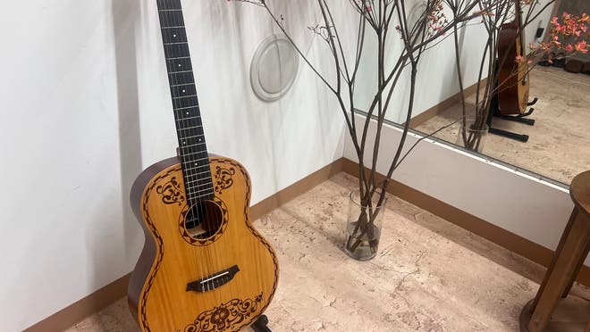 西新宿徒歩4分|24時間歌唱可能!電子ピアノ&鏡&マイク完備!撮影・レッスン向けスタジオの写真6