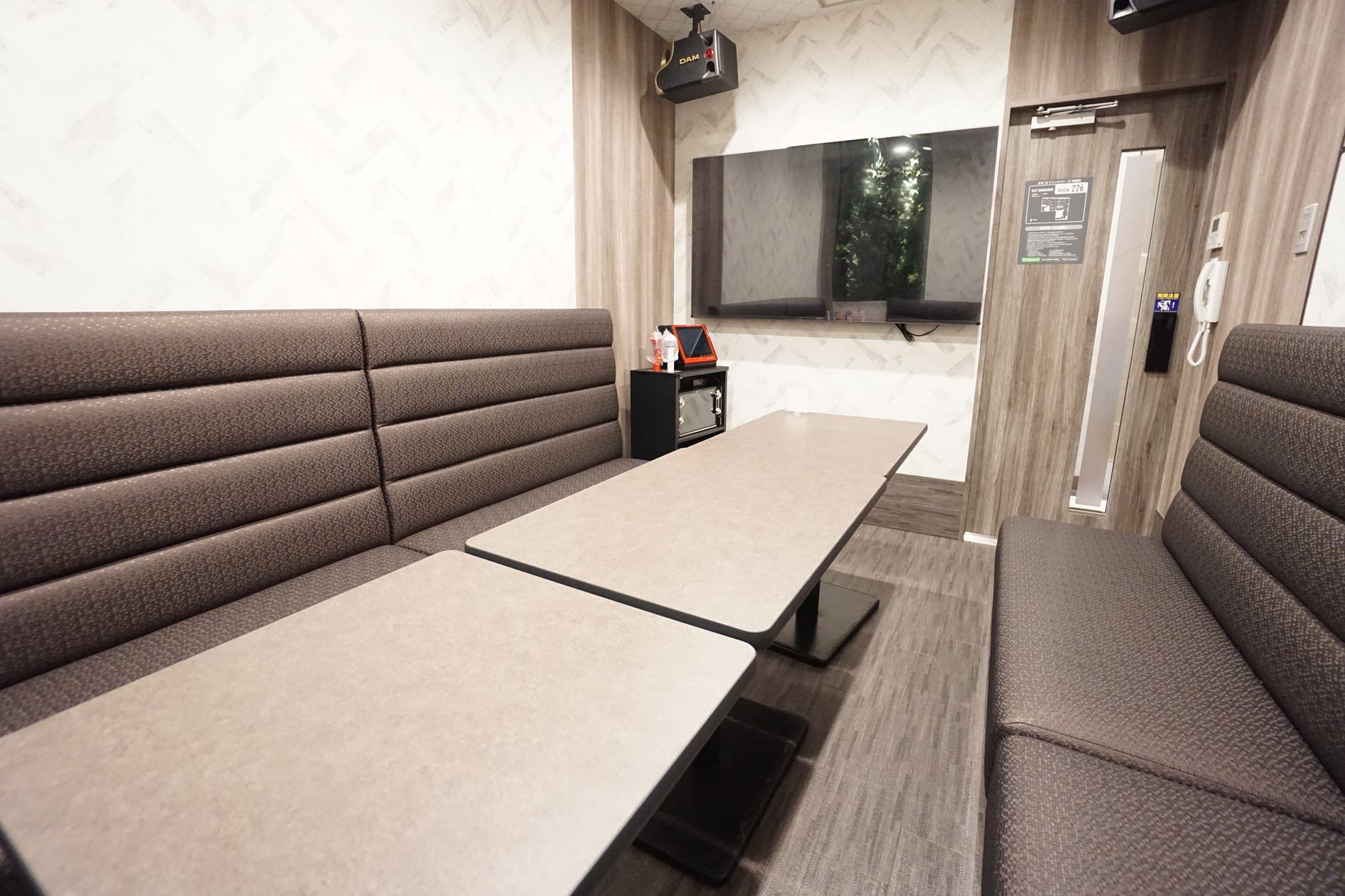 《2~4名用》会議・打ち合わせ用ルーム【サイズS】の写真4