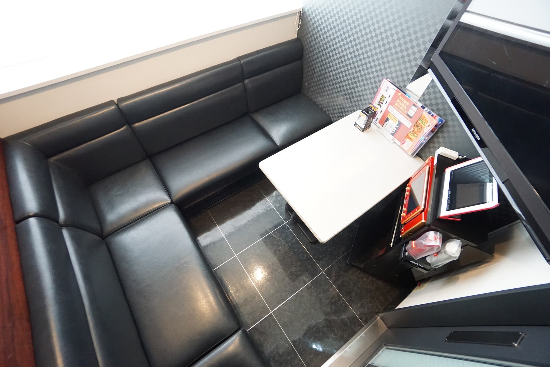 《1名用》テレワークルーム（加熱式たばこのみ可）の写真1