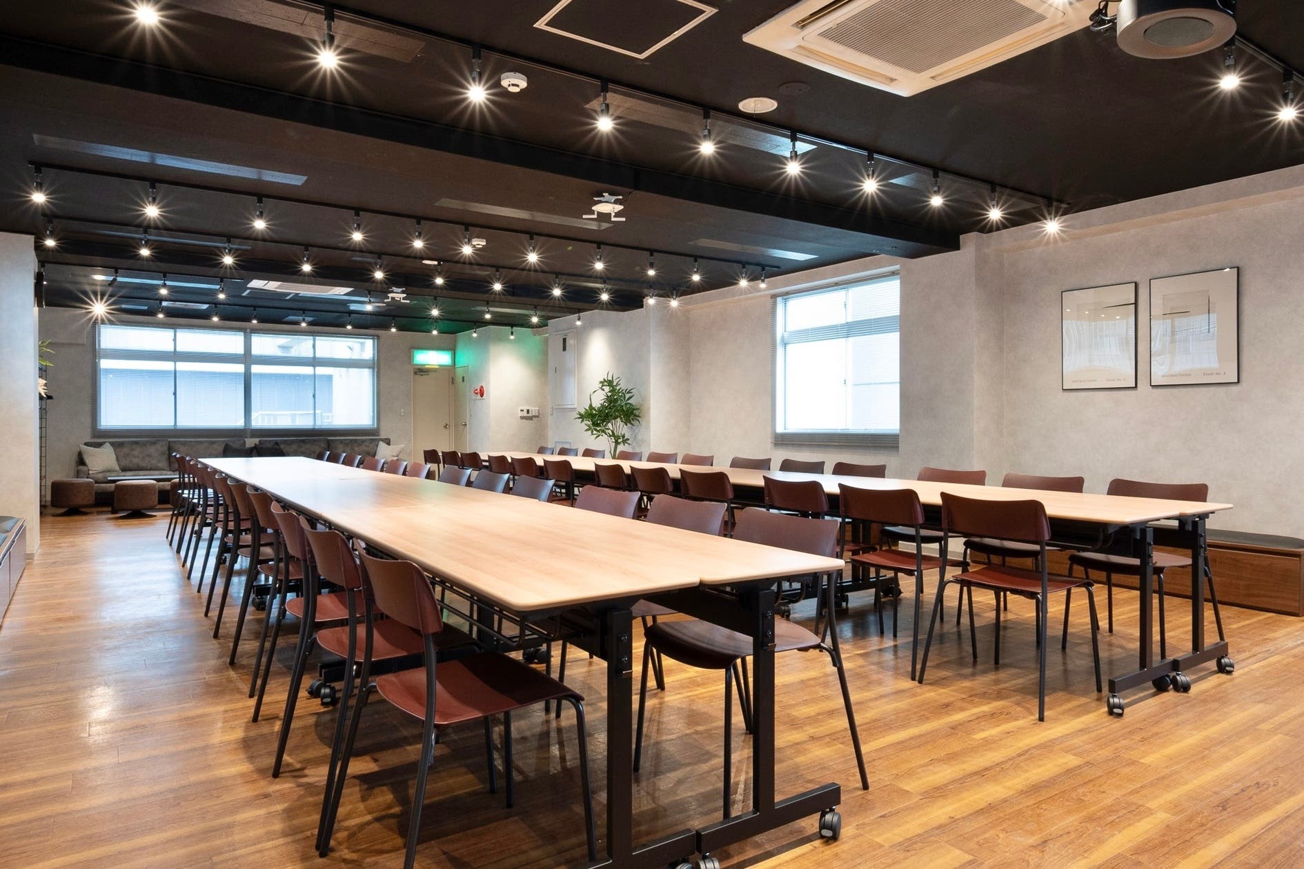 渋谷駅1分🚃最大86名着席🎉ステージ付き超大型スペース🎤懇親会/イベント/ビジネス利用に♪の写真20