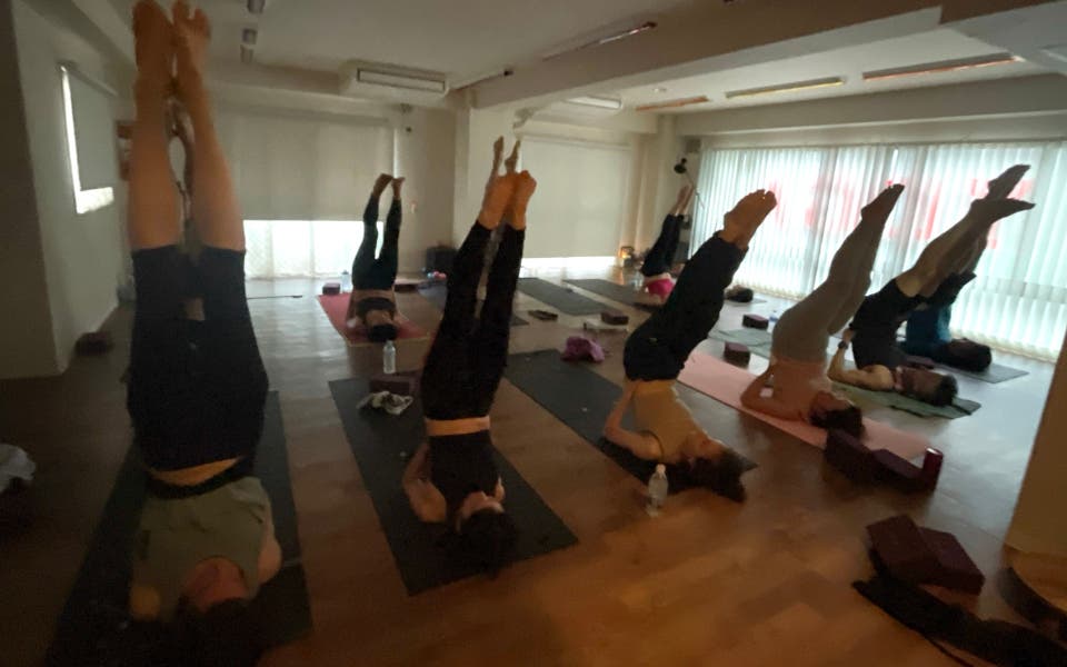 渋谷神泉にあるヨガスタジオです。瞑想、ピラティス、マタニティヨガ、キッズヨガ、英語スクールにお使いください☆の写真7