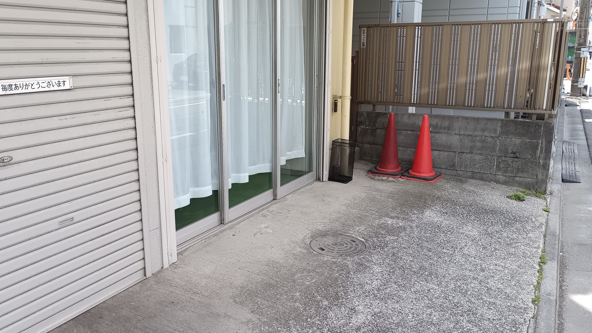 武蔵小杉駅🚶7分🚃新丸子駅🚶7分🚃静かな会議室 ☕1階路面店⚡WiFi🎲最大10名👌大型モニター＆ホワイトボードの写真11