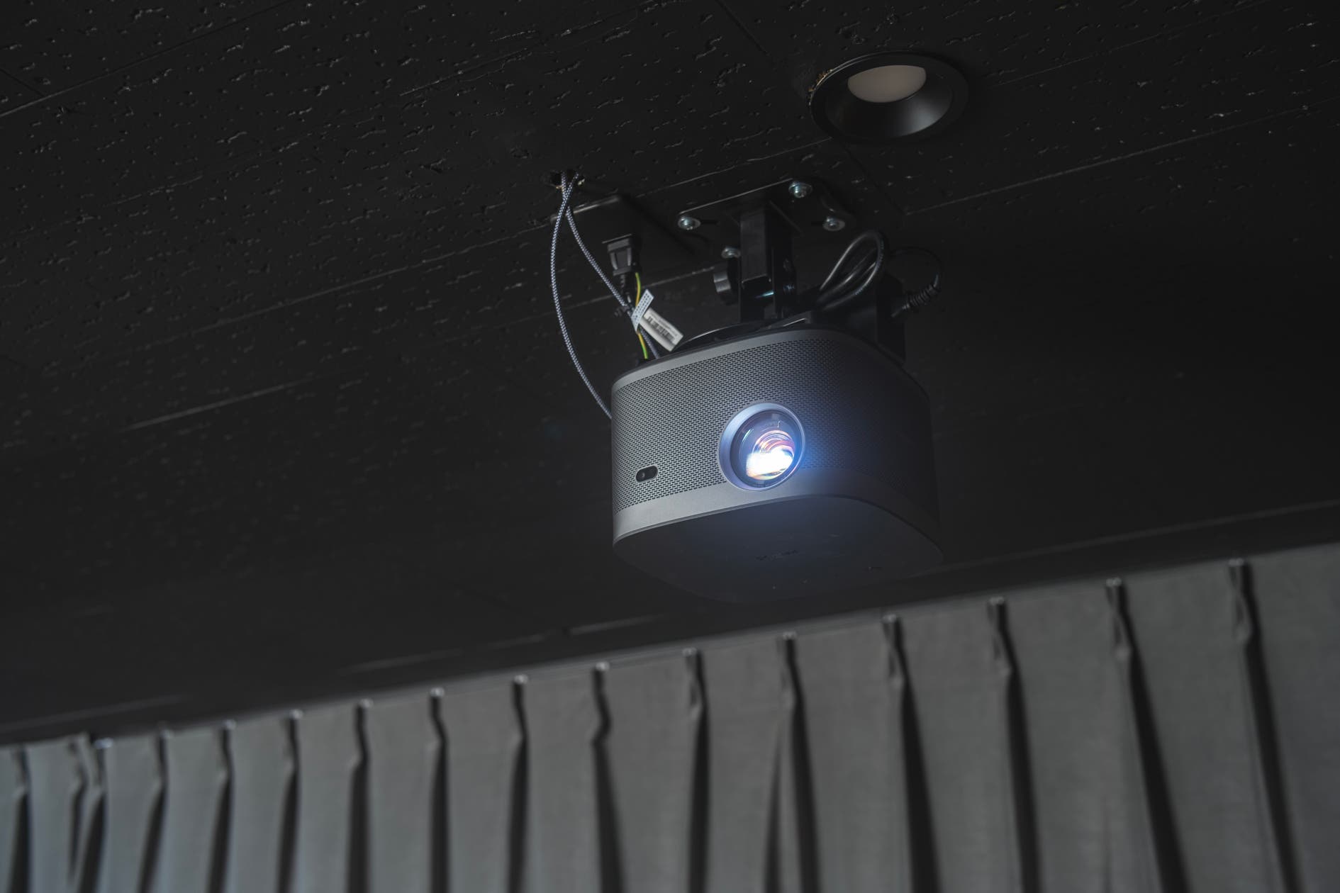 スペモ🏠️忘年会🍺押上駅3分🚶‍♀️パーティー🎊プロジェクター🎥ボドゲ🎲映画鑑賞✨️628_LIVING押上の写真27