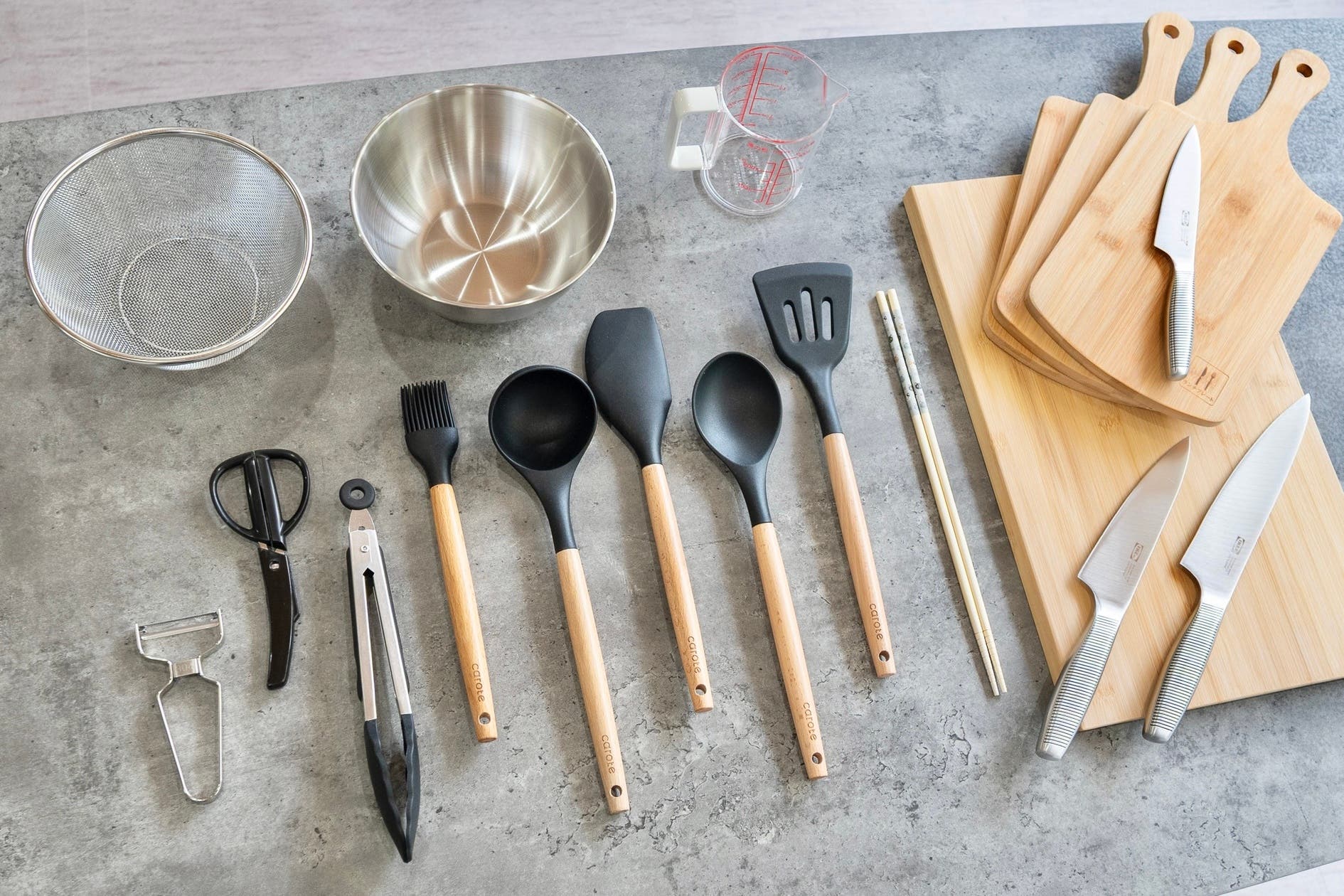 【横浜駅7分】最大64名着席✨限定価格🉐100㌅大型モニター/着席64名/立食70名/会議/セミナー/食事会/勉強会の写真26