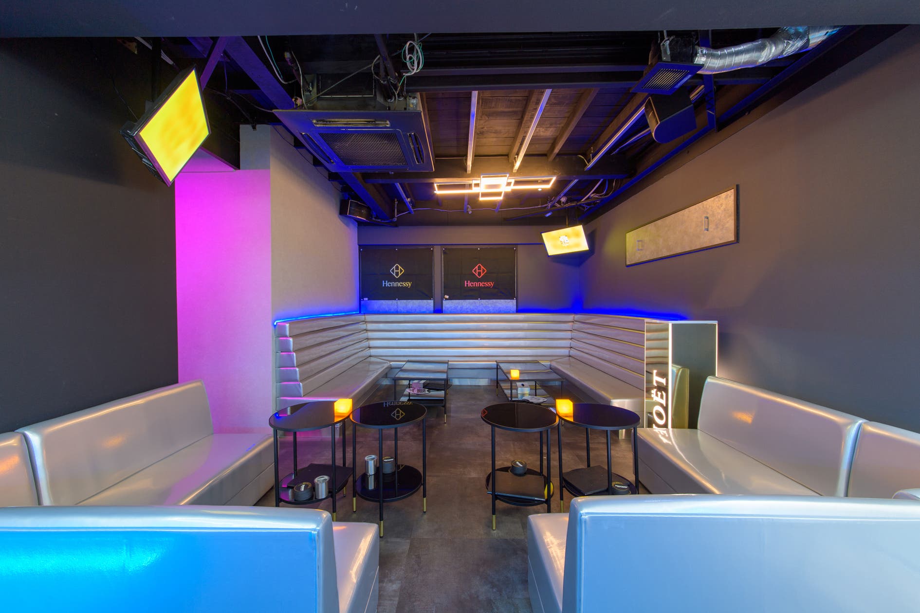 【貸切イベントスペース DJBAR HARD】仙台市国分町/本格音響機材/DJ機材完備/撮影の写真3