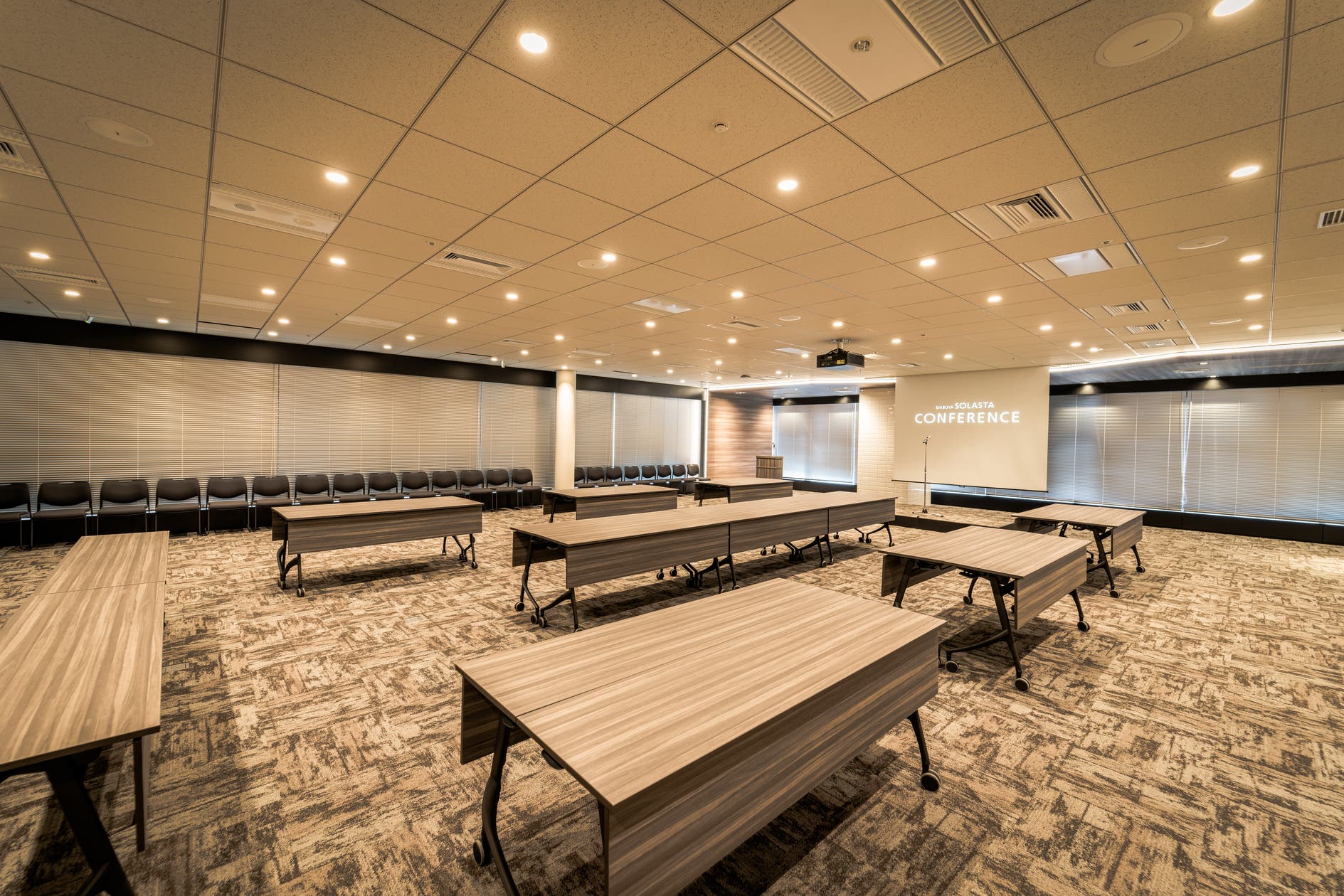 【深夜早朝／土日祝の利用もOK】【渋谷ソラスタコンファレンス】4Aの写真9