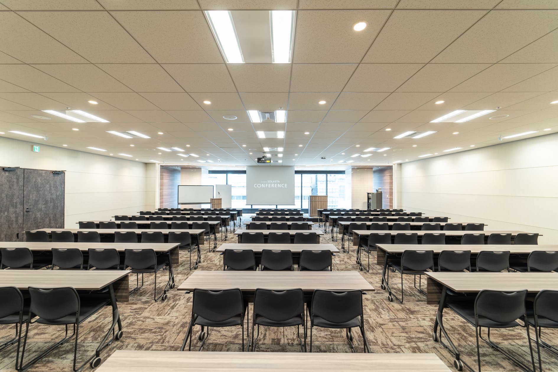 【深夜早朝／土日祝の利用もOK】【渋谷ソラスタコンファレンス】4Dの写真6