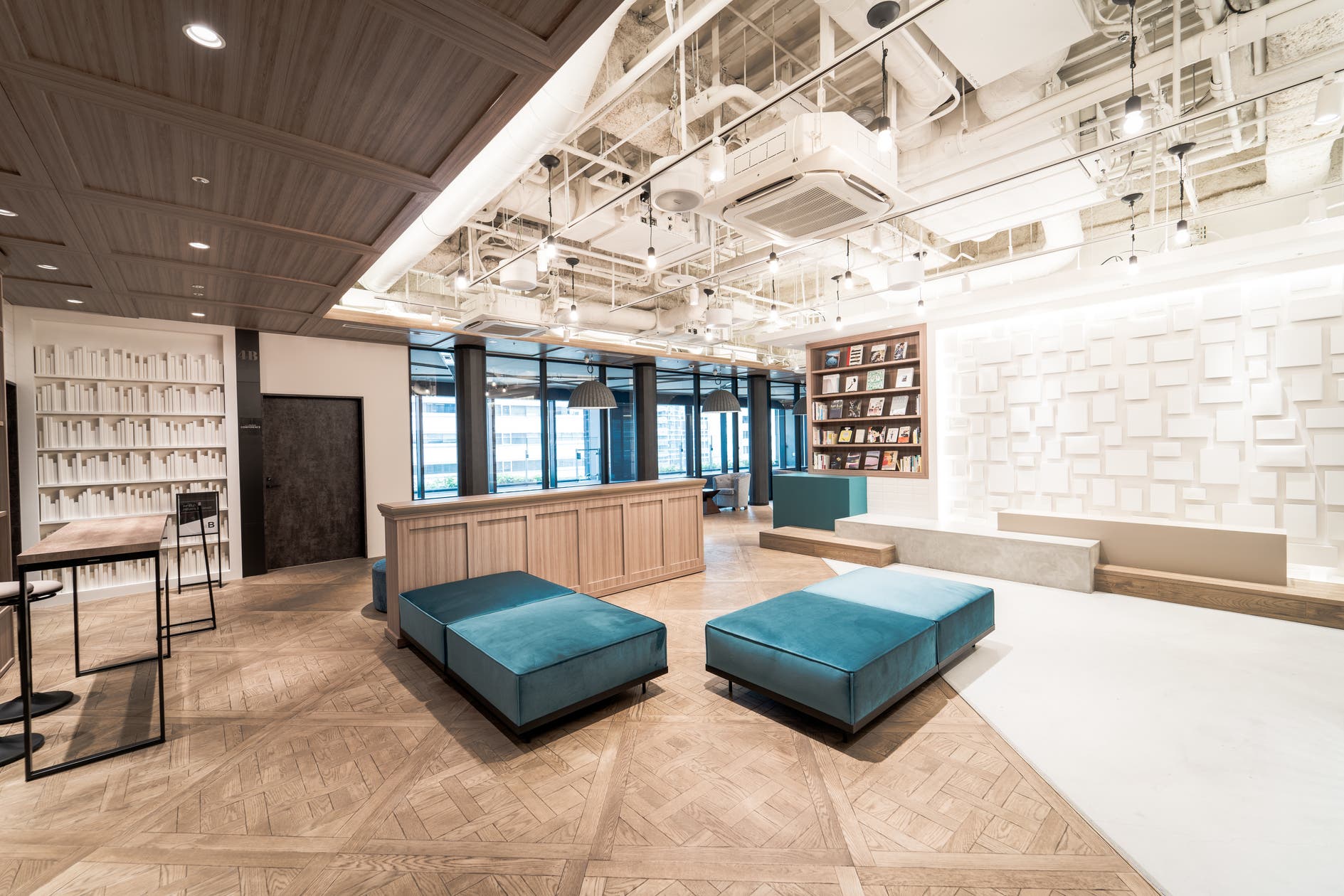 【深夜早朝／土日祝の利用もOK】【渋谷ソラスタコンファレンス】4Dの写真22