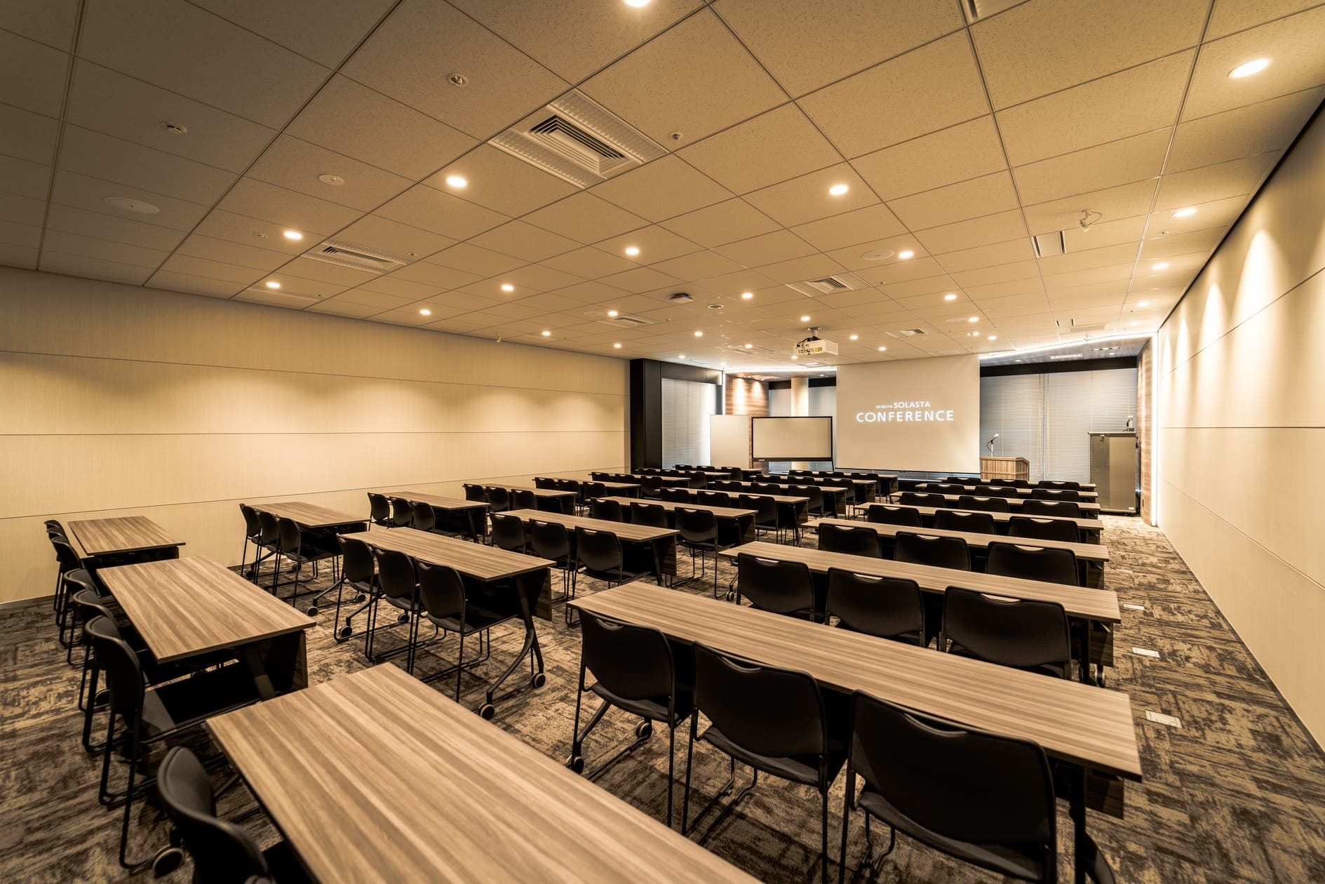 【深夜早朝／土日祝の利用もOK】【渋谷ソラスタコンファレンス】4Fの写真4