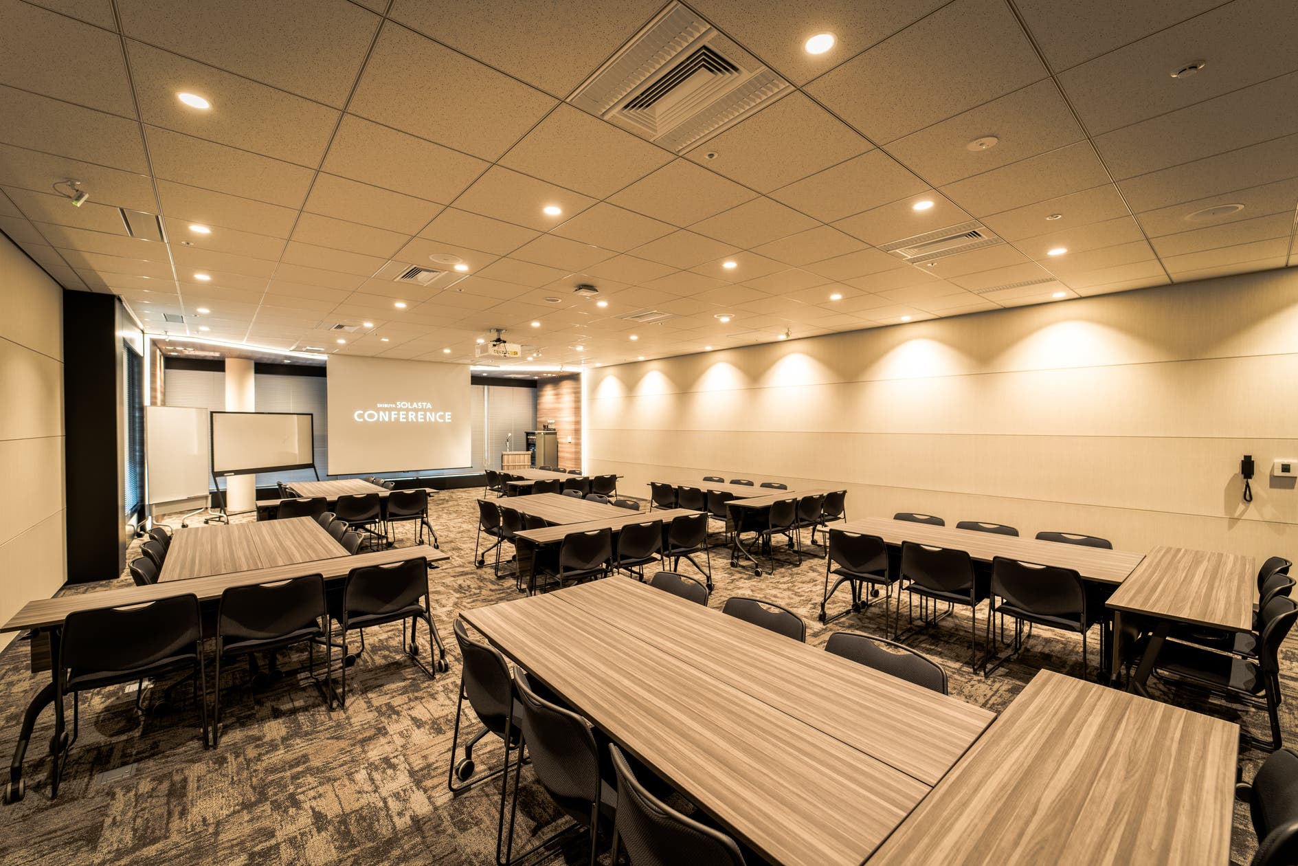 【深夜早朝／土日祝の利用もOK】【渋谷ソラスタコンファレンス】4Fの写真10