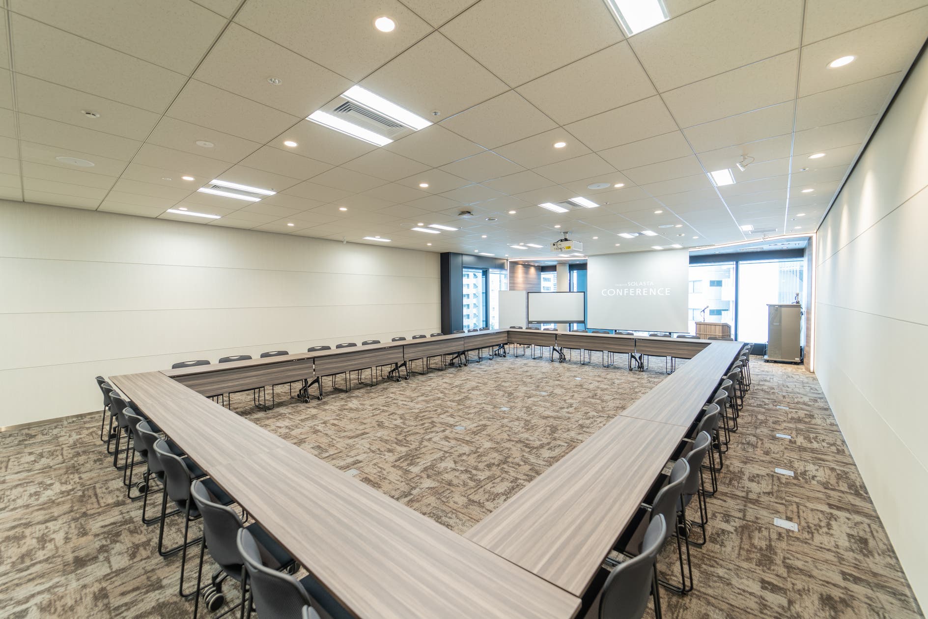 【深夜早朝／土日祝の利用もOK】【渋谷ソラスタコンファレンス】4Fの写真12