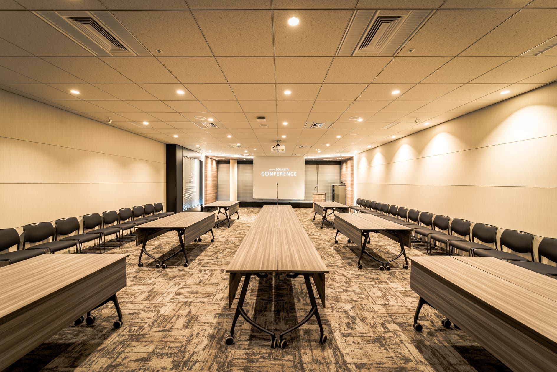 【深夜早朝／土日祝の利用もOK】【渋谷ソラスタコンファレンス】4Fの写真16