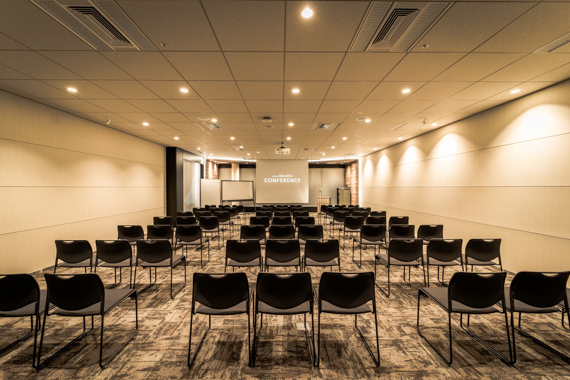 【深夜早朝／土日祝の利用もOK】【渋谷ソラスタコンファレンス】4Fの写真17