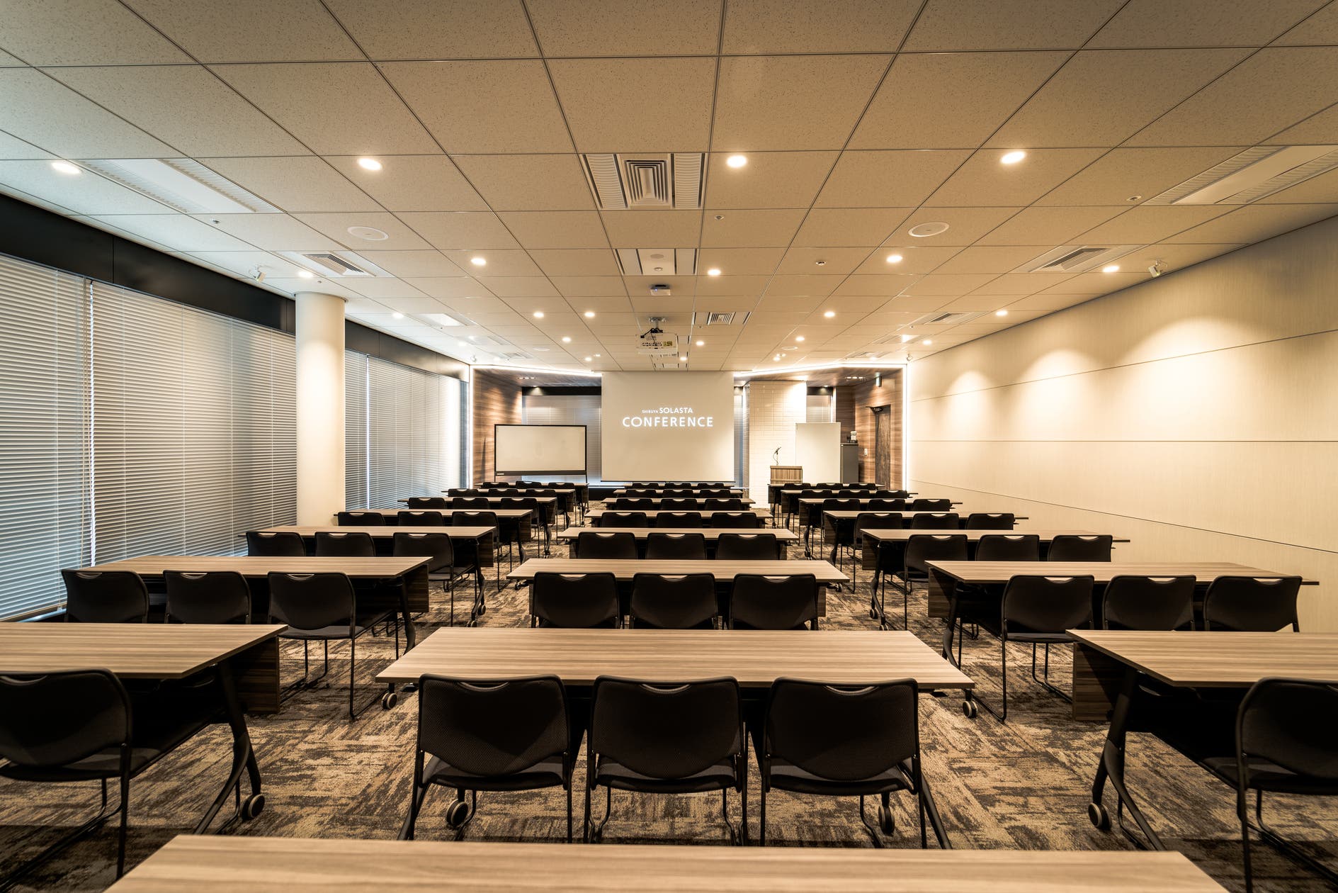 【深夜早朝／土日祝の利用もOK】【渋谷ソラスタコンファレンス】4Gの写真2